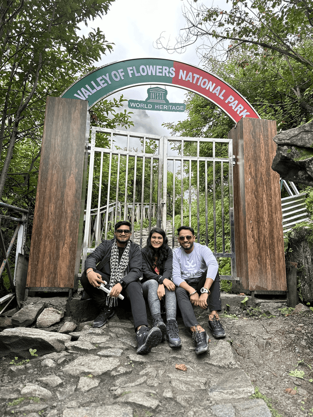 DV | Valley of Flowers Travel Guide Trek Distance, Best Time & more